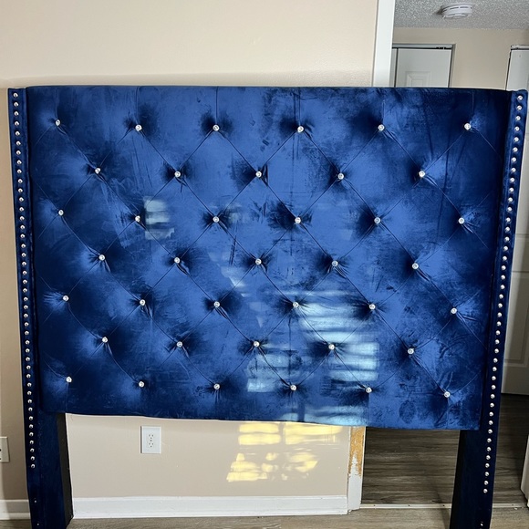 Bed Bath & Beyond | Bedding | Royal Blue Head Broad | Poshmark